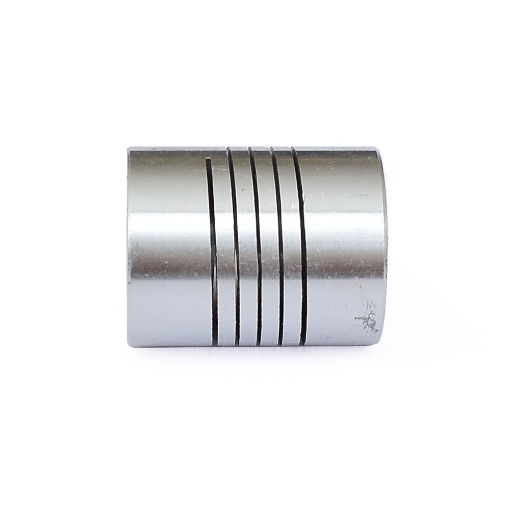 Acople flexible de aluminio de 6.35mm a 8mm